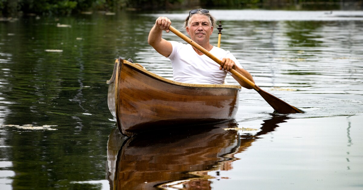 Na 27 jaar kan Sander eindelijk in zijn zelfgebouwde kano naar Den ...
