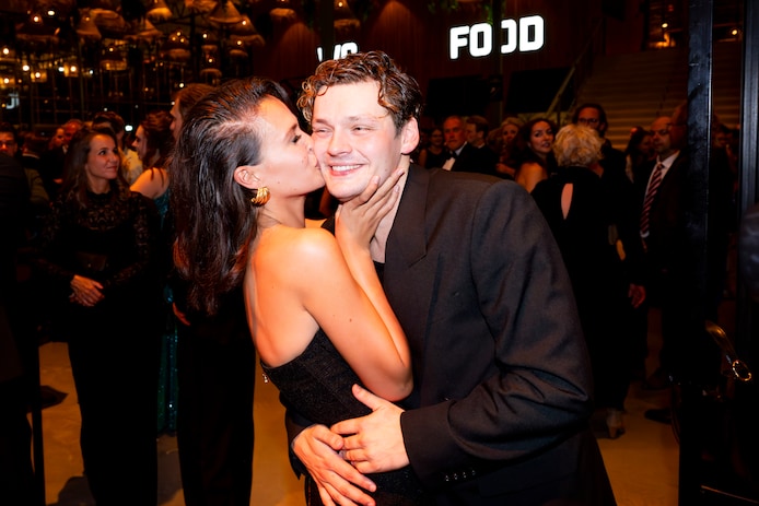 Masked Singer-winnaar Soy Kroon kon geheim delen met vriendin Holly Mae Brood: 'Samen veel ...