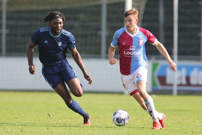 De titelstrijd tussen FC Skillz en SC Monster krijgt een bizarre ...