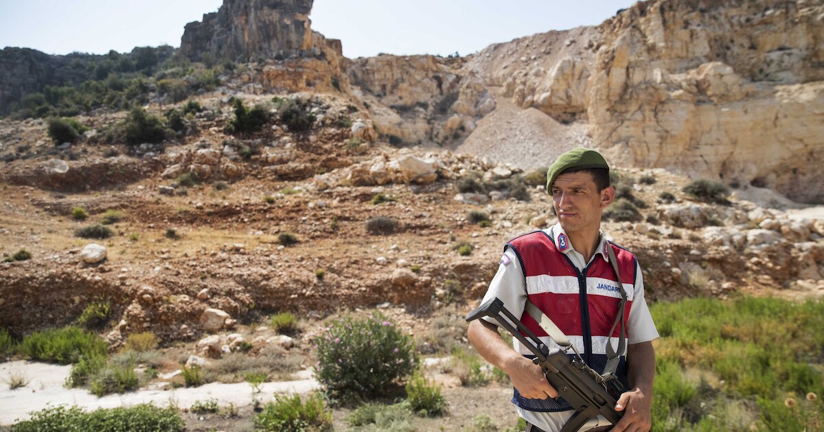 Omstreden Björn B. betrapt met drugslab: ‘Ik blijf voor iedereen de ...