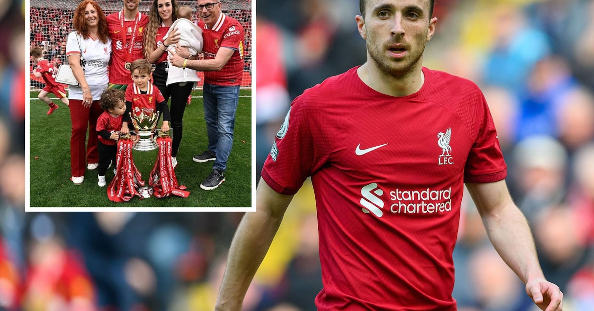 Kinderen van Diogo Jota zijn mascotte bij emotioneel beladen duel ...