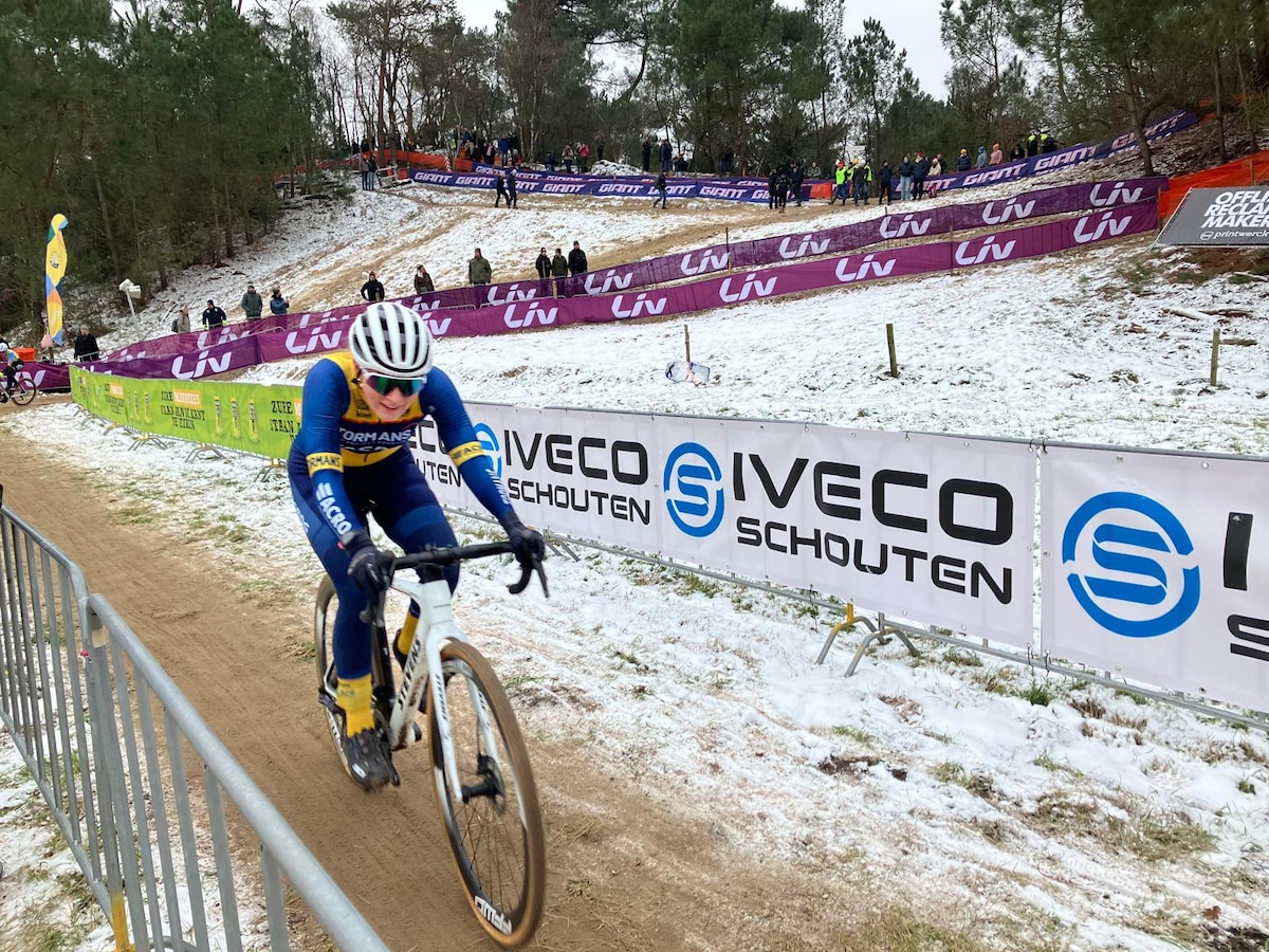 Ondanks tegenslagen hopen Senna en Elena op Zeeuws WK veldrijden: ‘Als ...