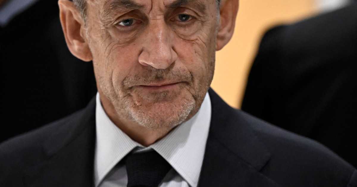 Franse ex-president Sarkozy veroordeeld tot vijf jaar cel wegens criminele samenzwering ...