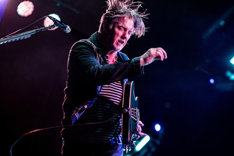 Queens of the Stone Age speelt intieme show in Carré | Show | AD.nl