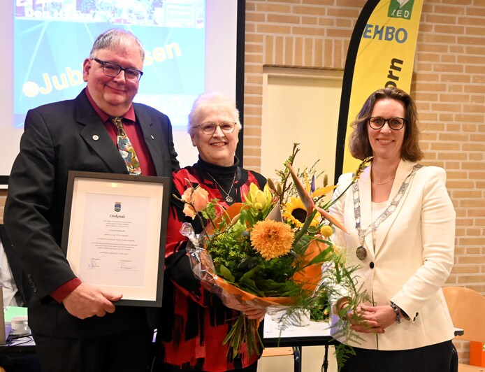 Gerard Schenkeveld onderscheiden voor 50 jaar trouwe dienst bij EHBO ...