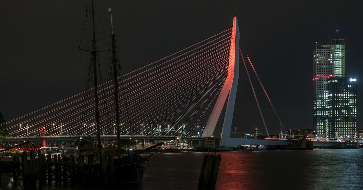 Rotterdamse iconen kleuren oranje vanwege 200-jarig bestaan Koninklijke ...