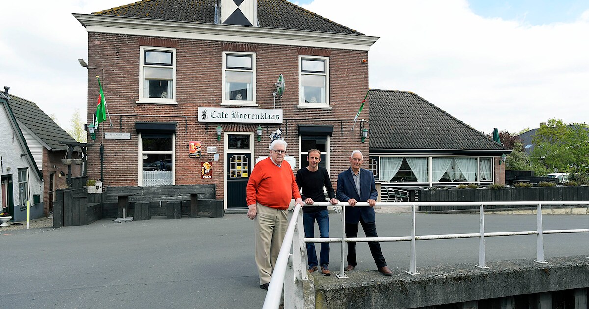 Opeens was het écht oorlog | Dordrecht | AD.nl