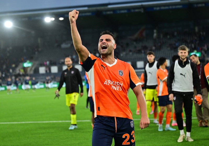 TransferTalk | Ajax legt verdediger Aaron Bouwman langer vast, Sergio ...