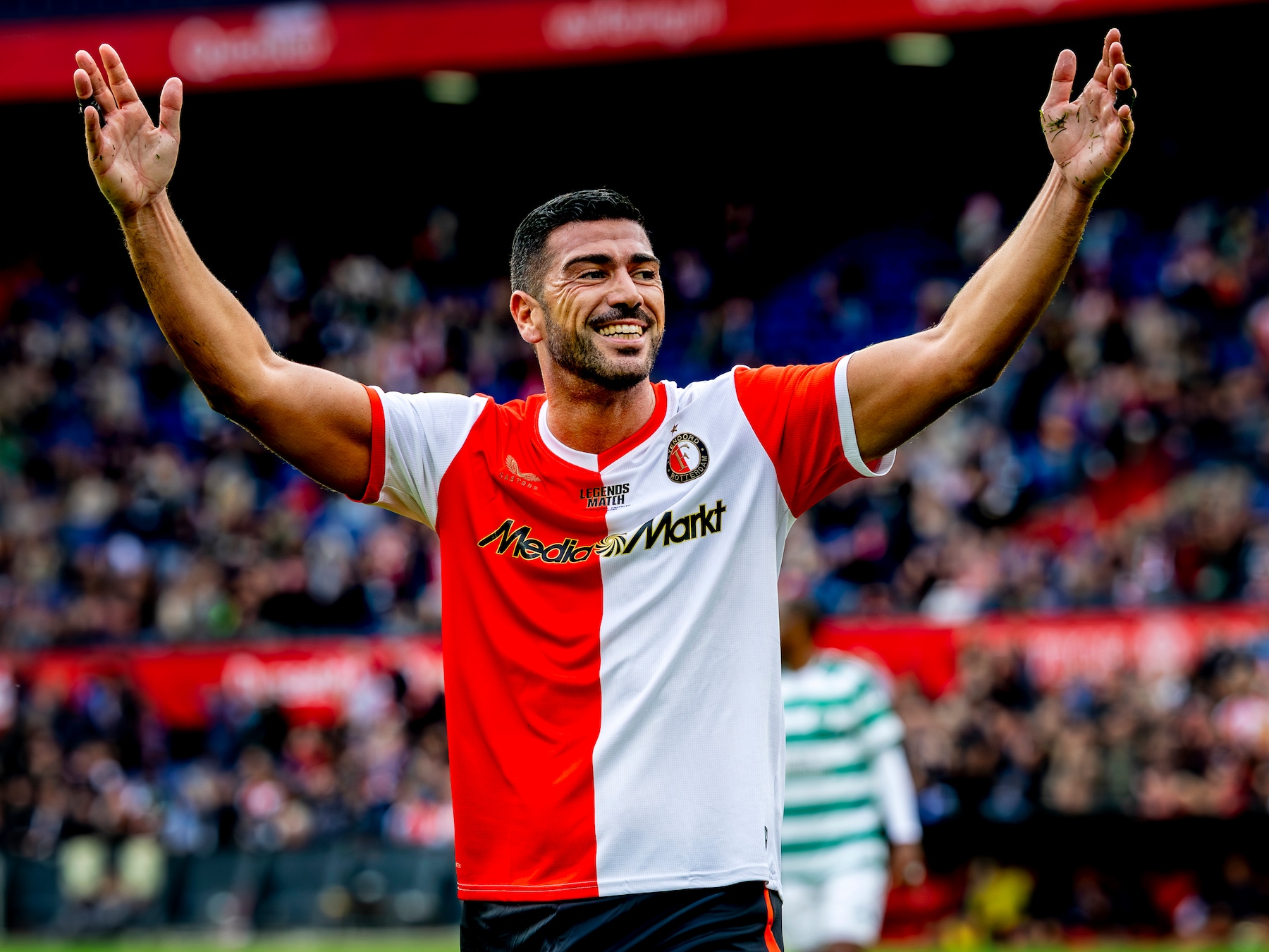 Kenneth Taylor na moeizame Ajax-avond: ‘Fluitconcert snap ik, maar het helpt ons niet’ | Voetbal ...