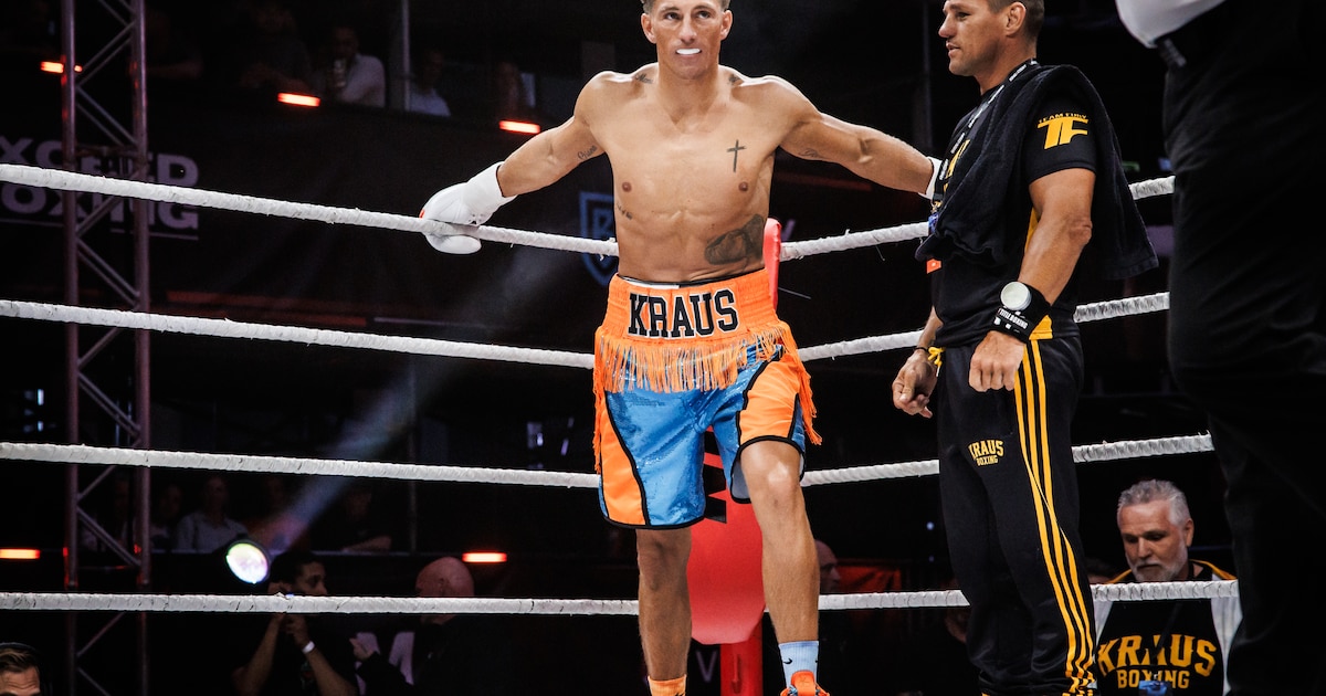 Nederlandse bokser Gradus Kraus laat weinig heel van Schotse opponent ...