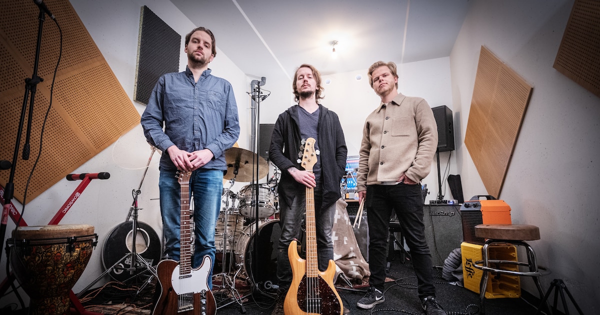 Westlandse band Rauwkost brengt dit jaar elke maand een nummer uit ...