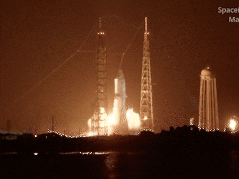 Raket Blue Origin, van miljardair Jeff Bezos, explodeert tijdens test ...