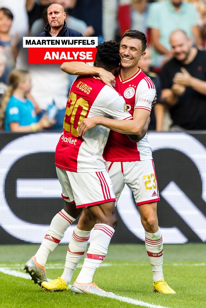 John Heitinga gaat met nieuwe koppeltjes de crisis bij Ajax te lijf ...