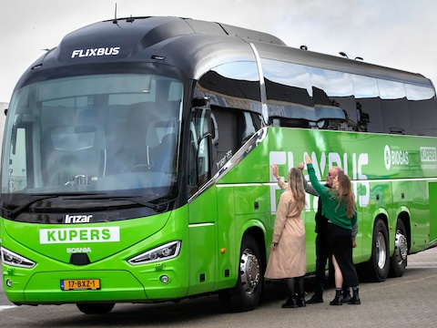‘Highway to Hel’ maakt comeback: omstreden bus 666 gaat weer rijden in ...