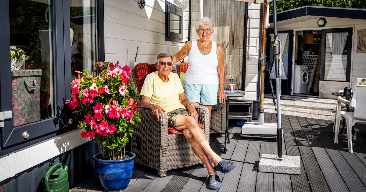 Elk jaar brengen Arie en Lena uit Spijkenisse de zomers door op de ...
