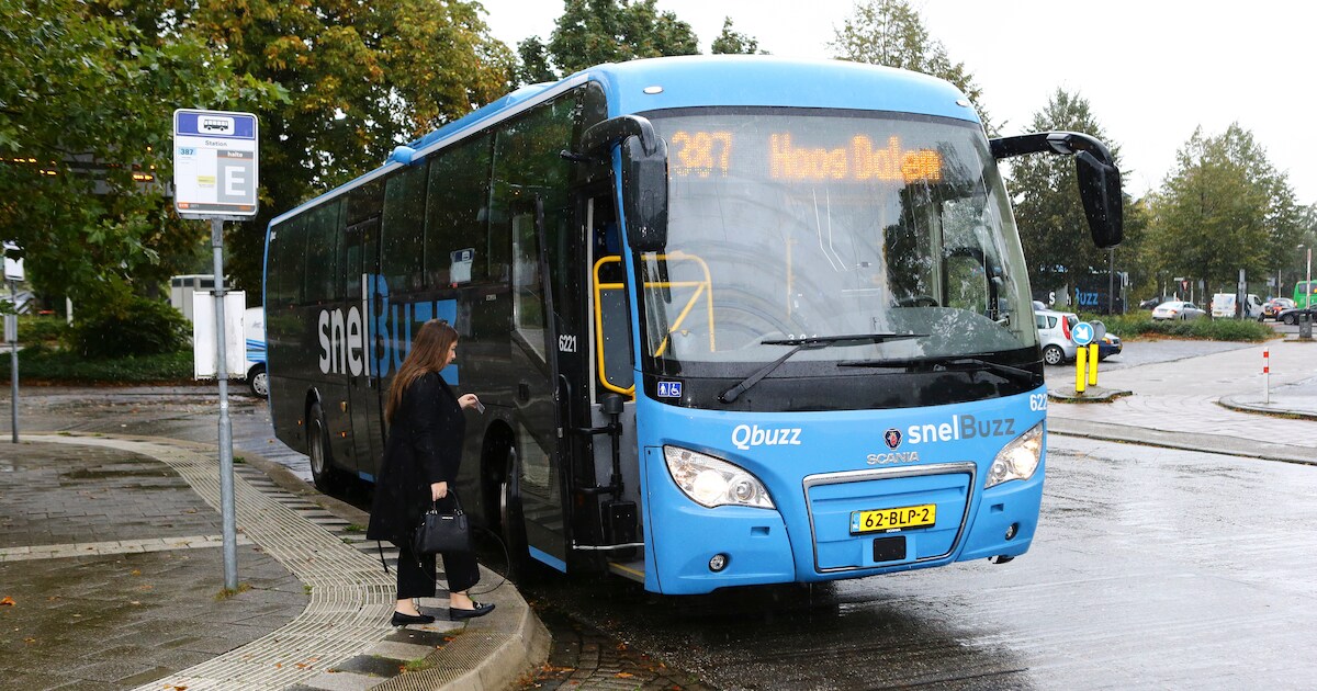 Extra bussen op lijnen 387 en 388: ‘Zodat alle passagiers mee kunnen ...
