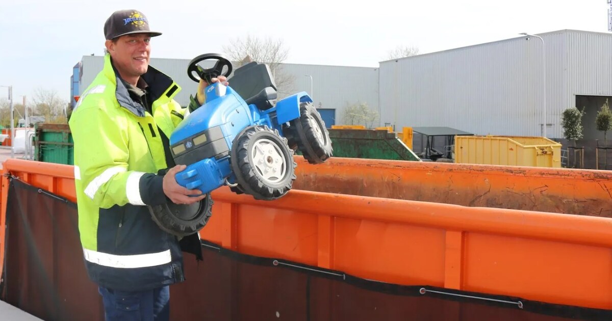Niet naar de milieustraat om spullen te dumpen, maar om ze te doneren ...