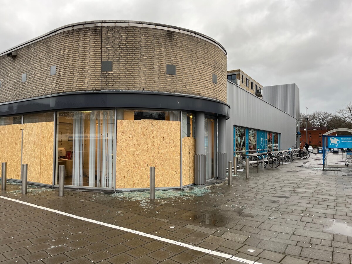 Jongeren op slooptocht in Vlaardingen, ondernemers boos: ‘Wonder dat ...