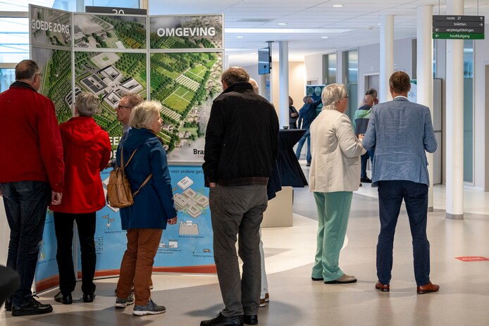 Flinke vertraging dreigt voor nieuw ziekenhuis Bravis: race tegen de klok | Bergen op Zoom | AD.nl