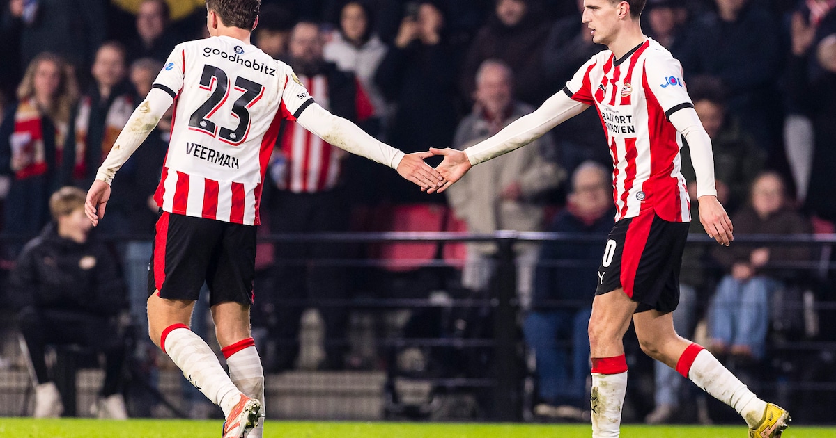 PSV heeft het ongelooflijk zwaar met Heracles Almelo, maar Guus Til ...
