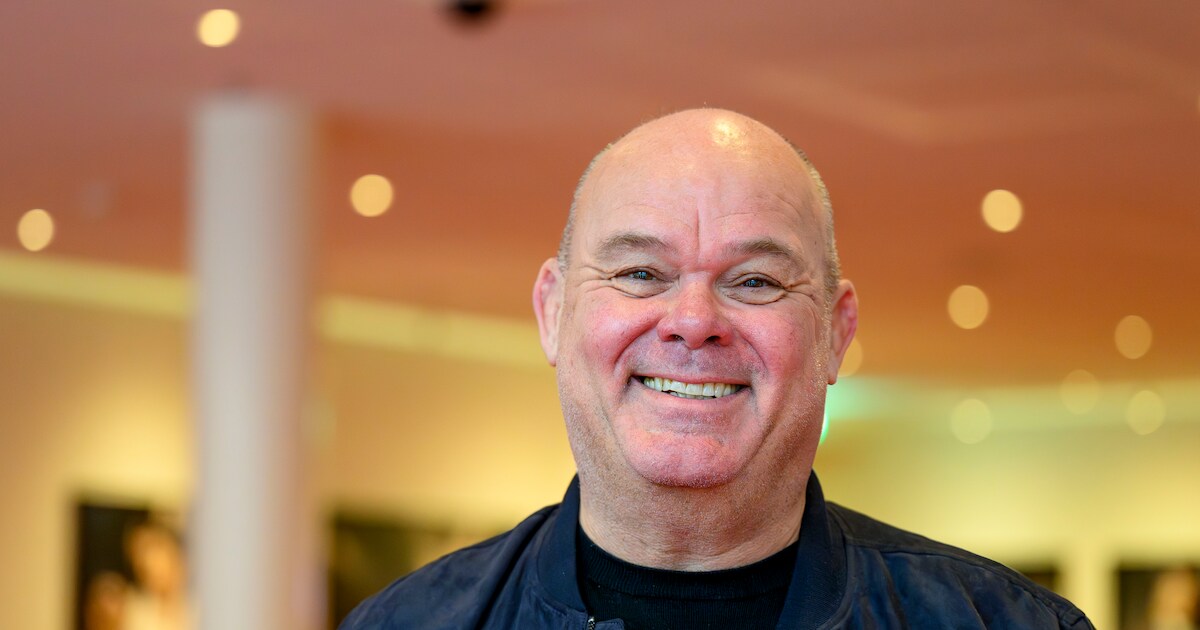 Paul de Leeuw op reis met mensen met dementie: ‘Programma met lach en ...