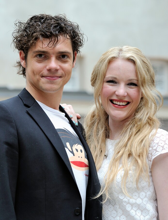 Musicalechtpaar zorgt voor hysterie in The Voice of Holland | Show | AD.nl