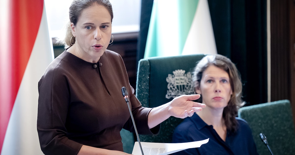 Burgemeester abseilend van de Euromast? Rotterdam wil bewoners naar de ...
