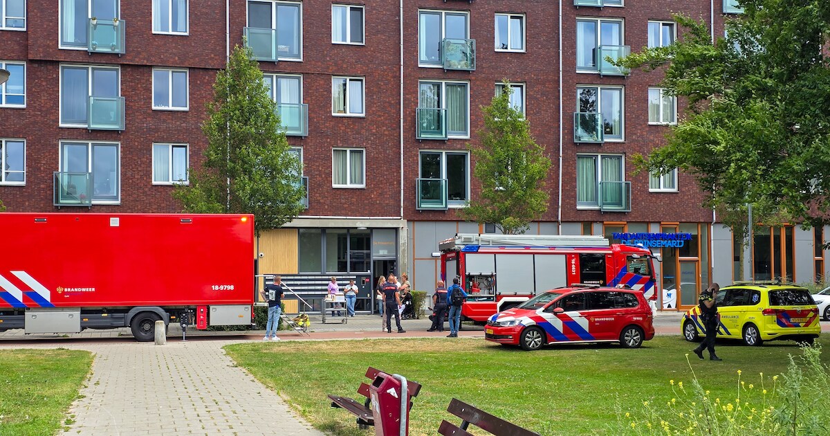 Door waterlekkage zit seniorenflat in Dordrecht zonder stroom: ouderen ...