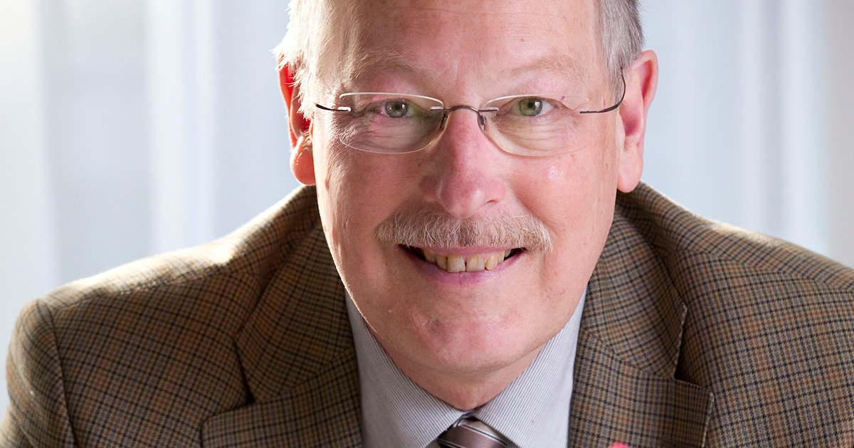 Oud-burgemeester van Nieuwegein Cor de Vos (78) overleden: ‘Cor heeft ...