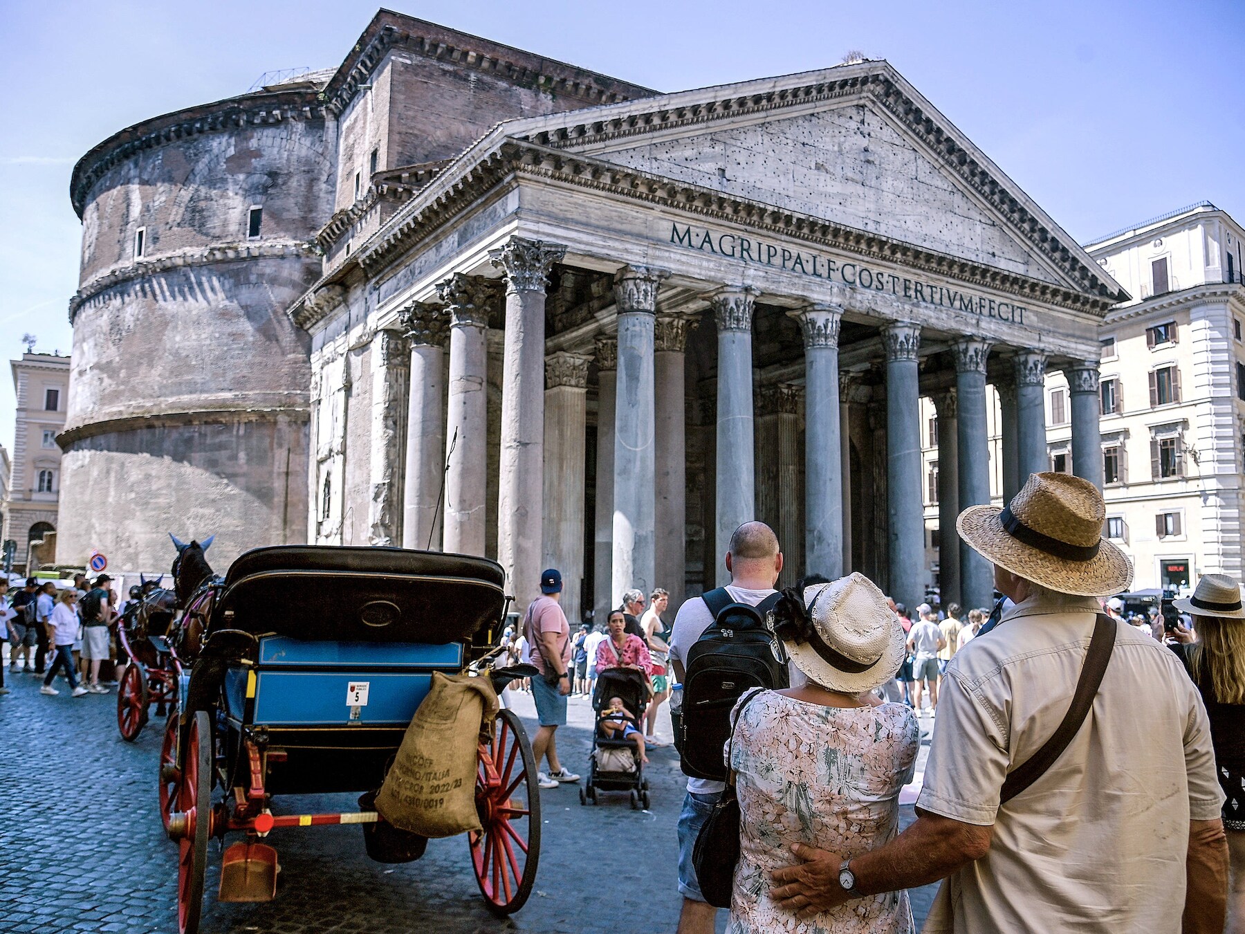 Eeuwenlang verborgen, maar nu is geheime keizerlijke tunnel onder Colosseum open voor publiek ...