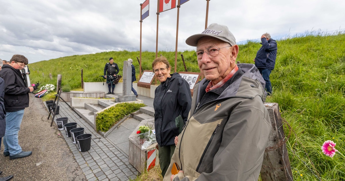 De vliegeniers uit 1944 hebben weer een gezicht gekregen | Regio | AD.nl