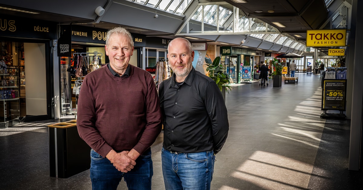Winkeliers Crimpenhof zijn kritiek spuugzat: ‘Er wordt niet gesproken ...