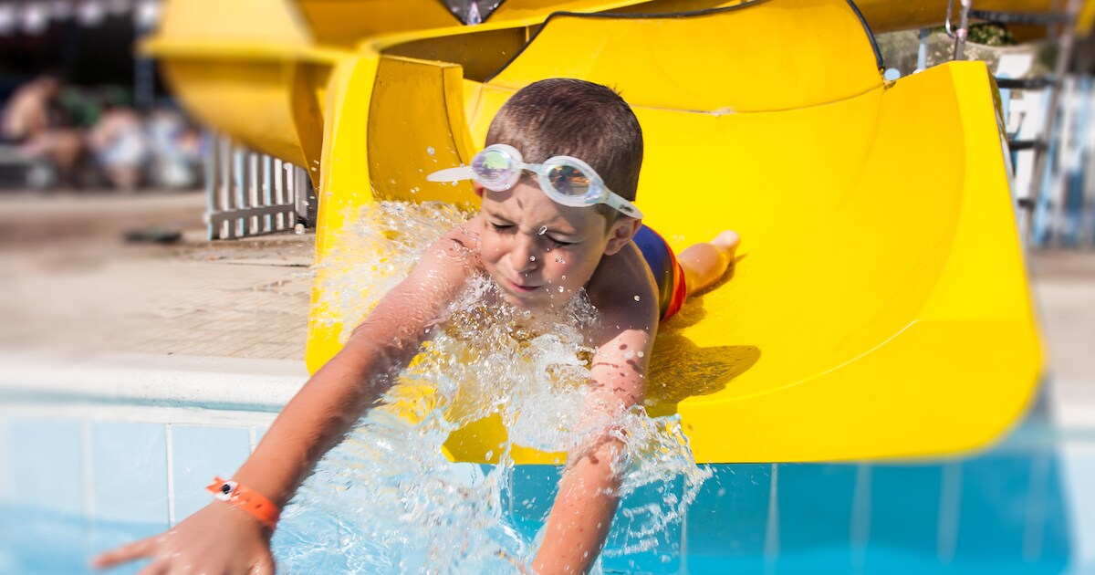 Zoë geeft 100 euro aan teleurstellend dagje pretpark: ‘Bij het zwembad ...