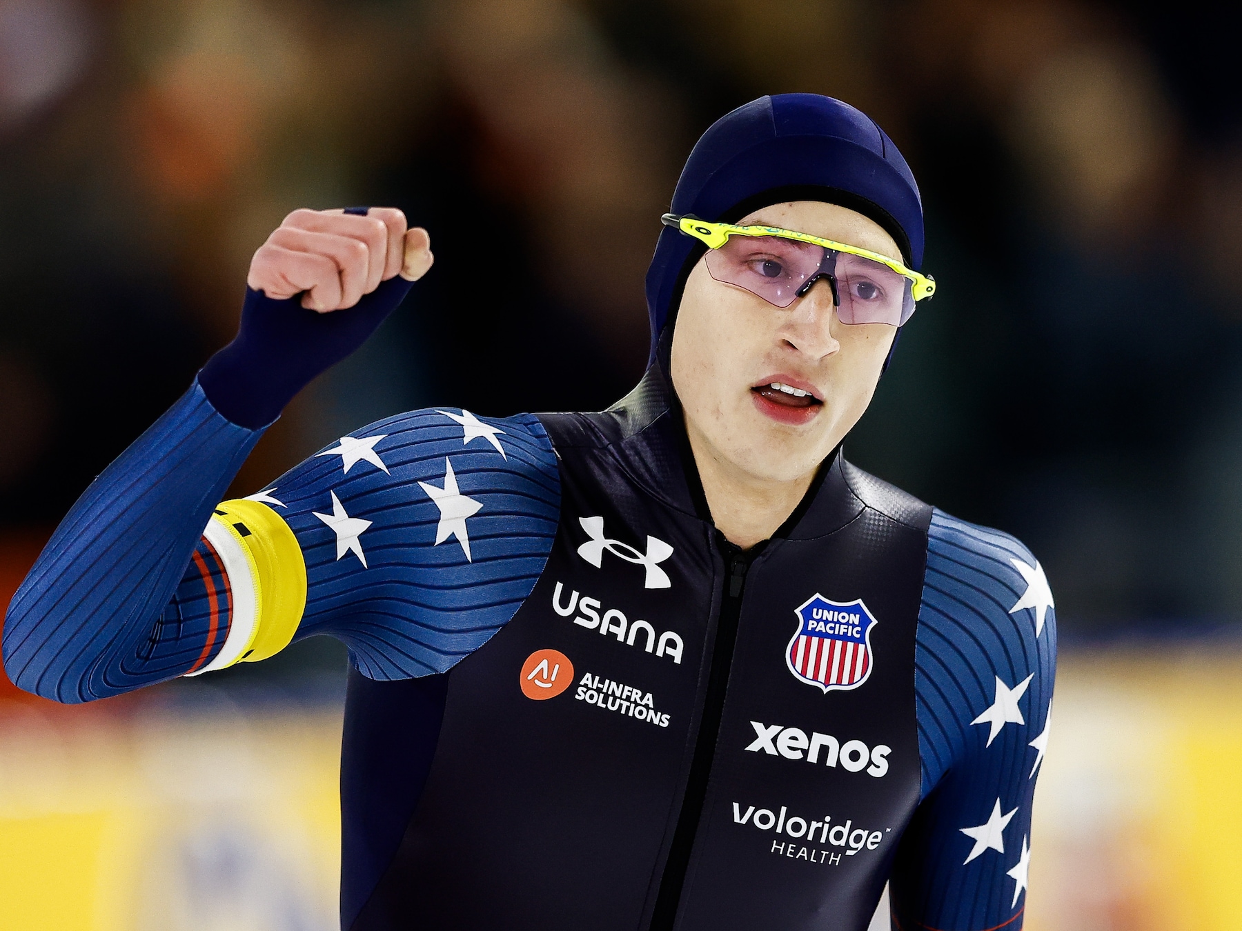 Joy Beune snelt in persoonlijk record naar winst op 3000 meter in Salt ...