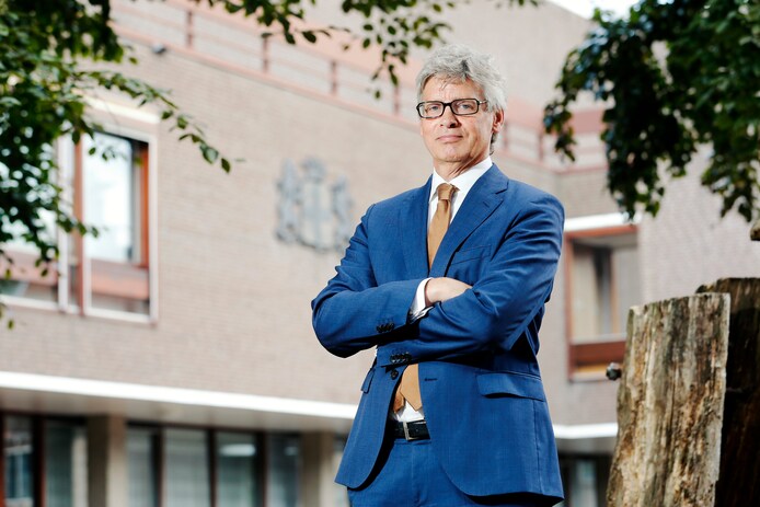 Burgemeester Bolsius maakt zich ernstige zorgen over polarisatie in ...