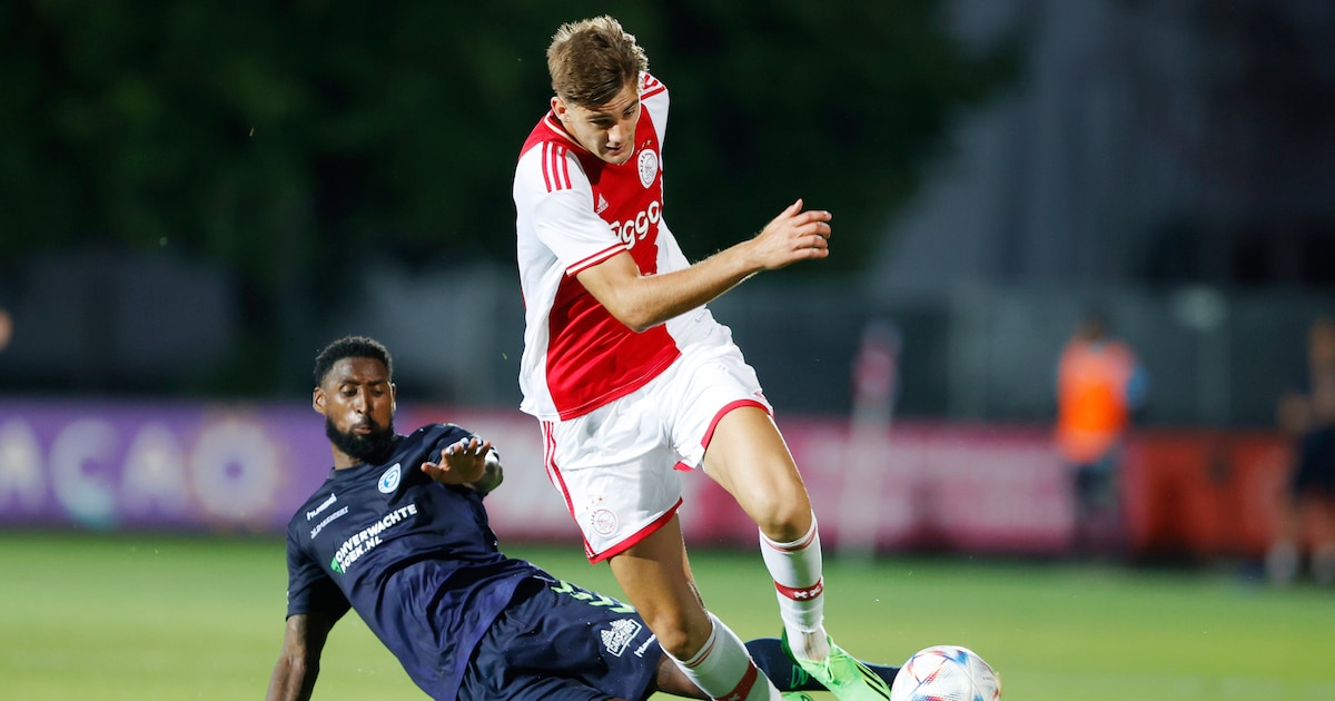 Voetballen op maandagavond is een stuk lastiger | Doetinchem | AD.nl