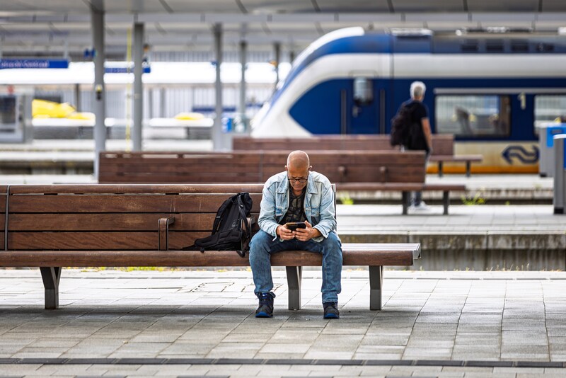Spoor tussen Amsterdam en Utrecht niet verzakt: sprinters rijden weer ...