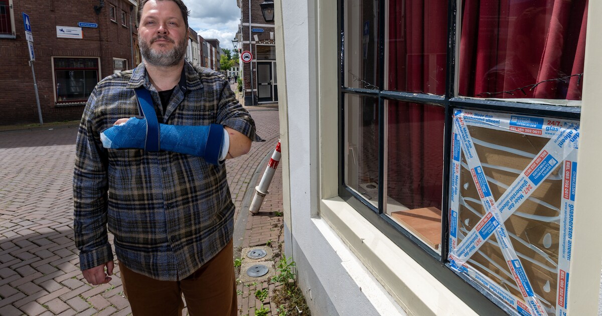 Patrick zwaait zijn bezoek uit, een tel later is hij levensgevaarlijk ...