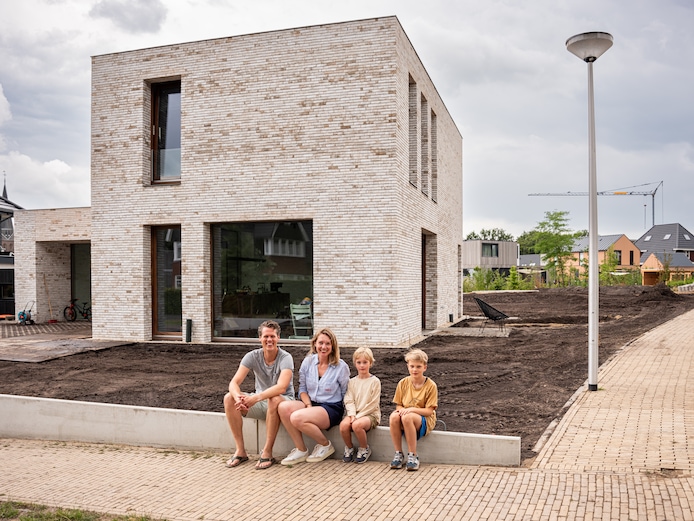 In deze nieuwe wijk hebben 60 gezinnen hun eigen droomvilla laten bouwen: ‘Dit is heel tof ...
