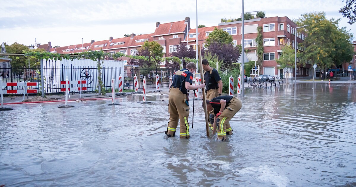 Evides: Waterleiding Mijnsherenplein is kapotgemaakt | Rotterdam | AD.nl