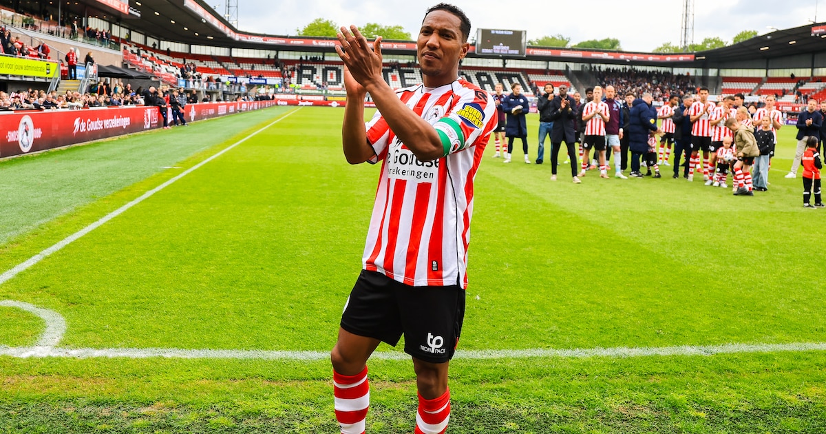 De Guzman (38) zwaait af, maar blijft in het voetbal: ‘Geen teammanager ...