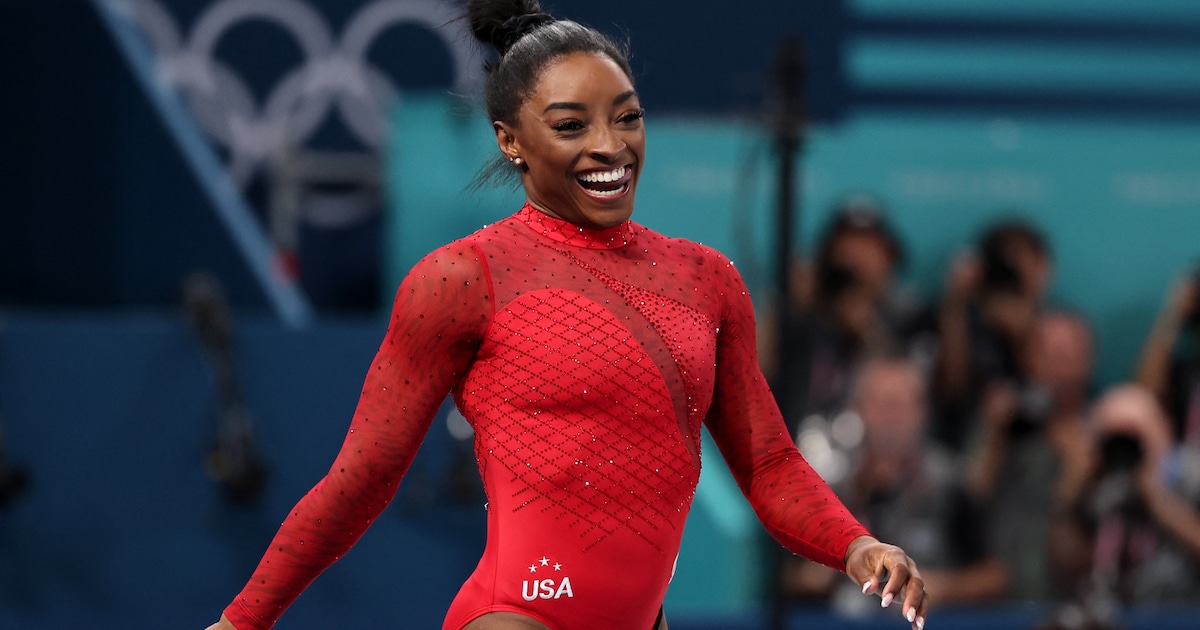 Turnicoon Simone Biles pakt op sprong haar zevende olympisch gouden ...