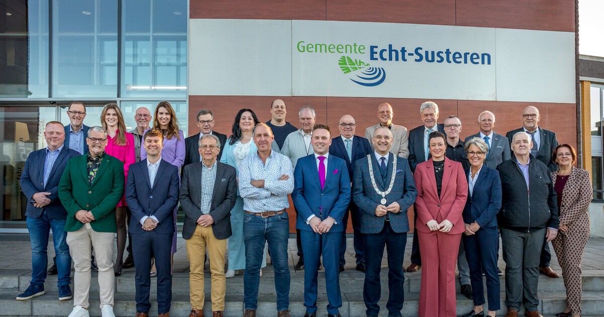 Nieuwe gemeenteraad Echt-Susteren officieel geïnstalleerd | Regio | AD.nl