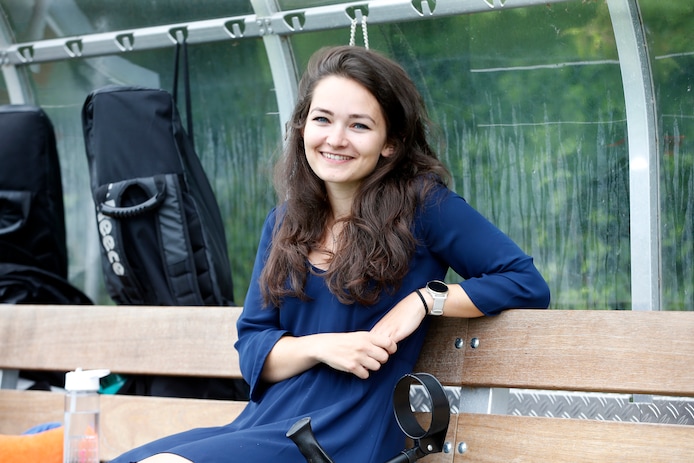 Daphne stopt met hockey voor studie fysiotherapie en neemt geblesseerd ...