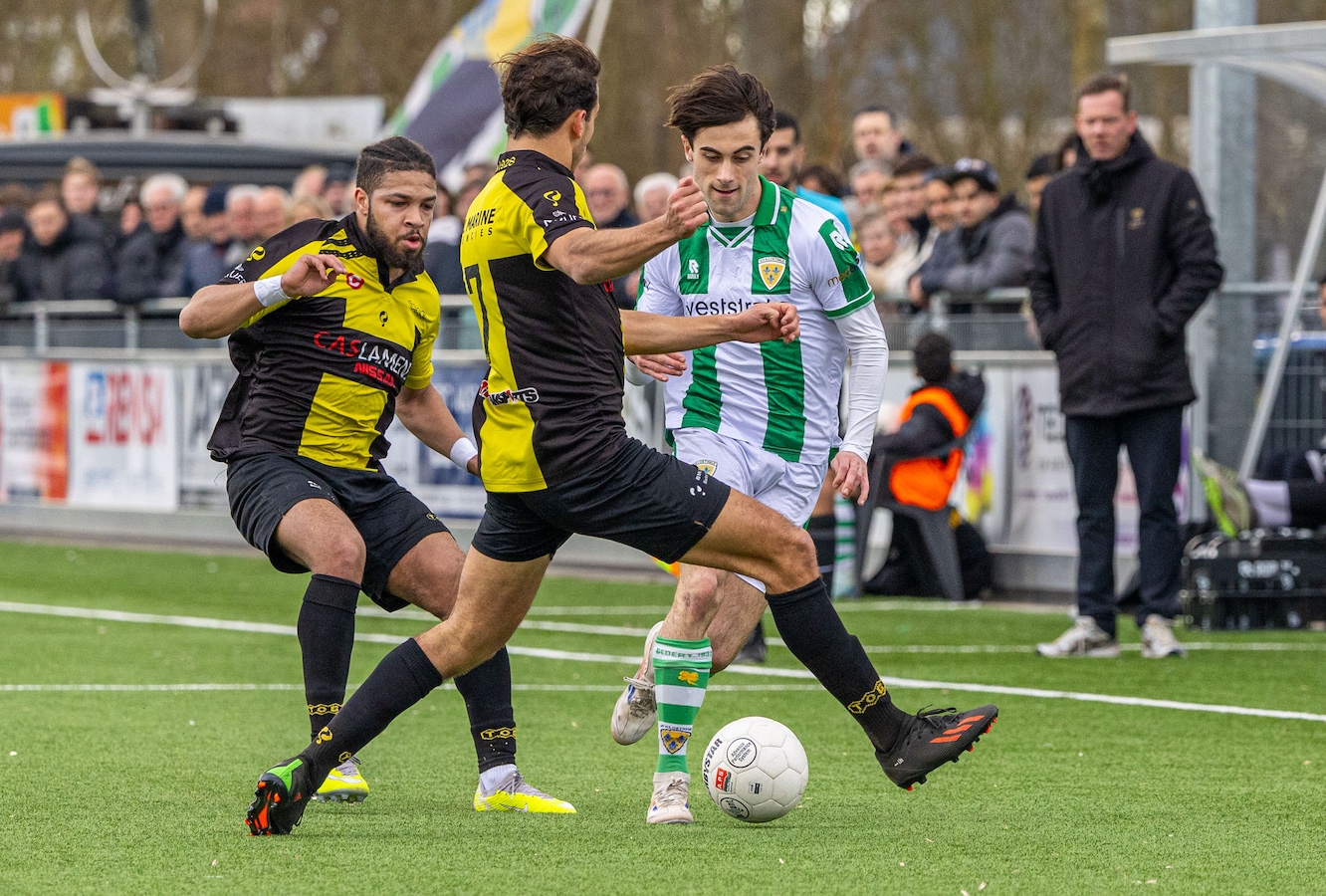 Duel afgelast na overlijden clubheld, DVV’09 dichter bij titel: lees hier alles over het ...