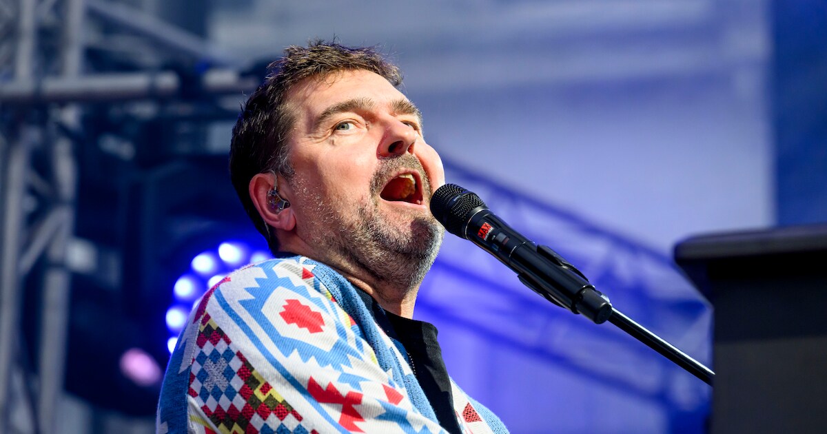 Paul de Munnik getrouwd met zijn grote liefde Laura: ‘Magisch’ | Show ...