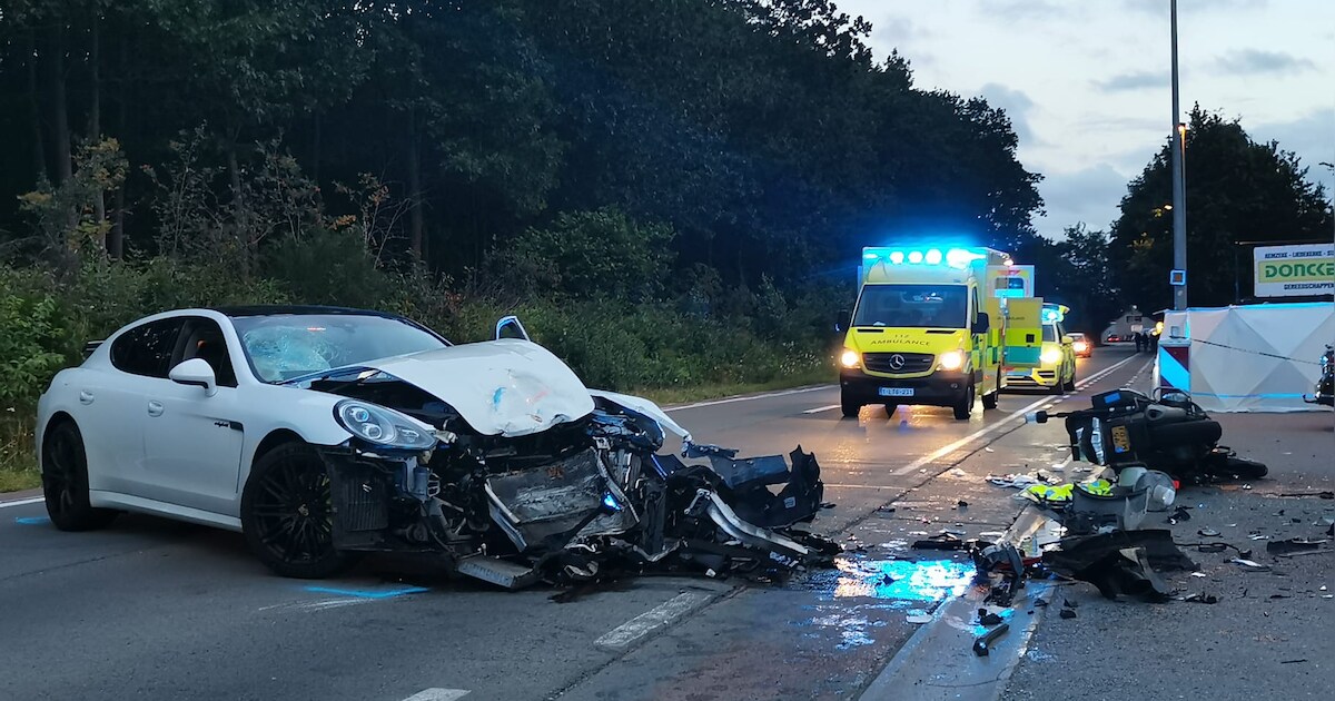 Nederlandse motoragent levensgevaarlijk gewond na aanrijding met ...