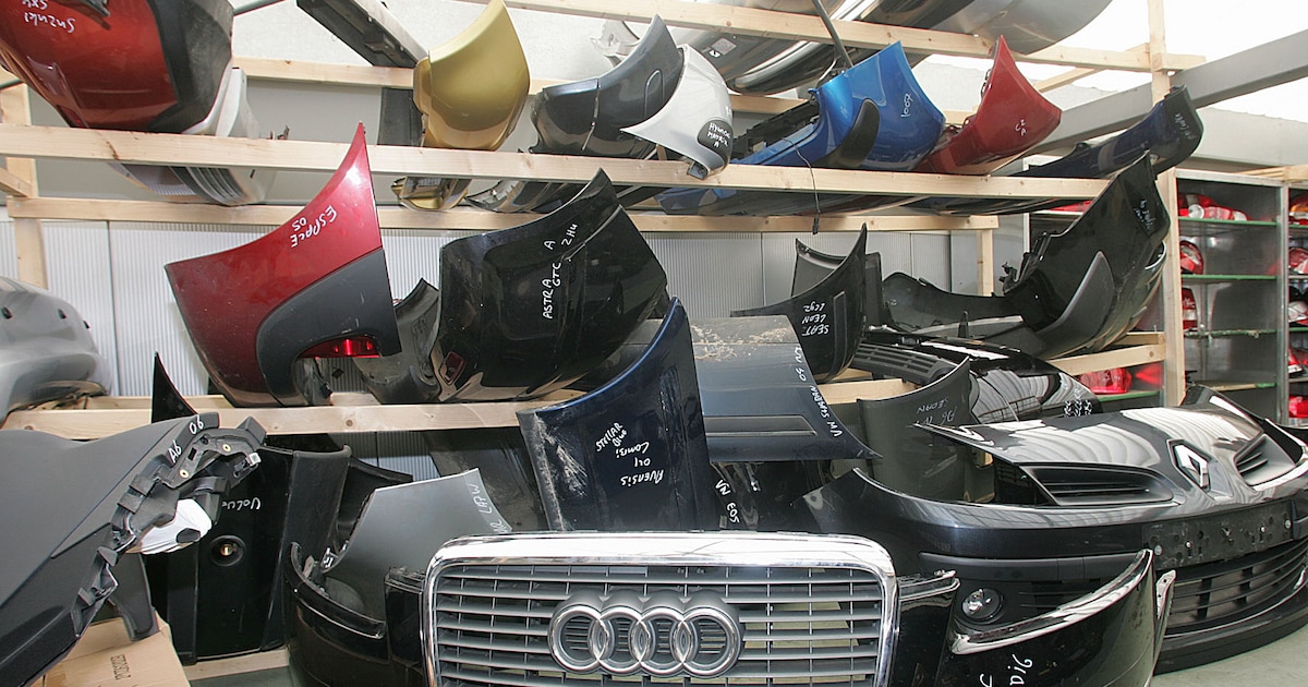Foute autohandelaar veroordeeld na handel in gestolen wagens en ...