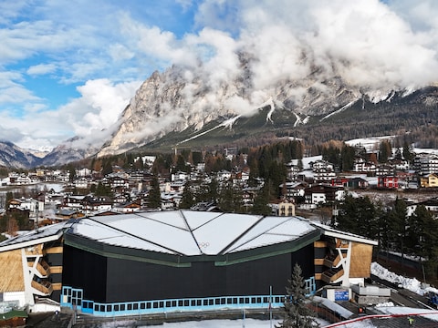 Beveiliger Pietro sterft tijdens ijskoude nachtdienst bij Olympische ...
