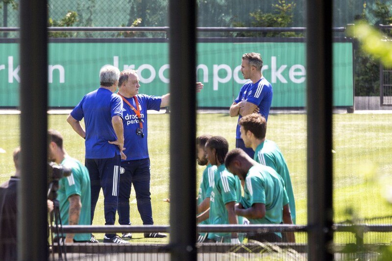 Hoe de komst van Dick Advocaat het imago van Robin van Persie kan ...